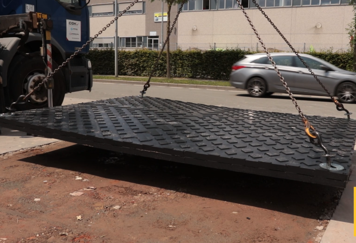 Lifting eye for heavy equipment mat 30 mm | Lodax