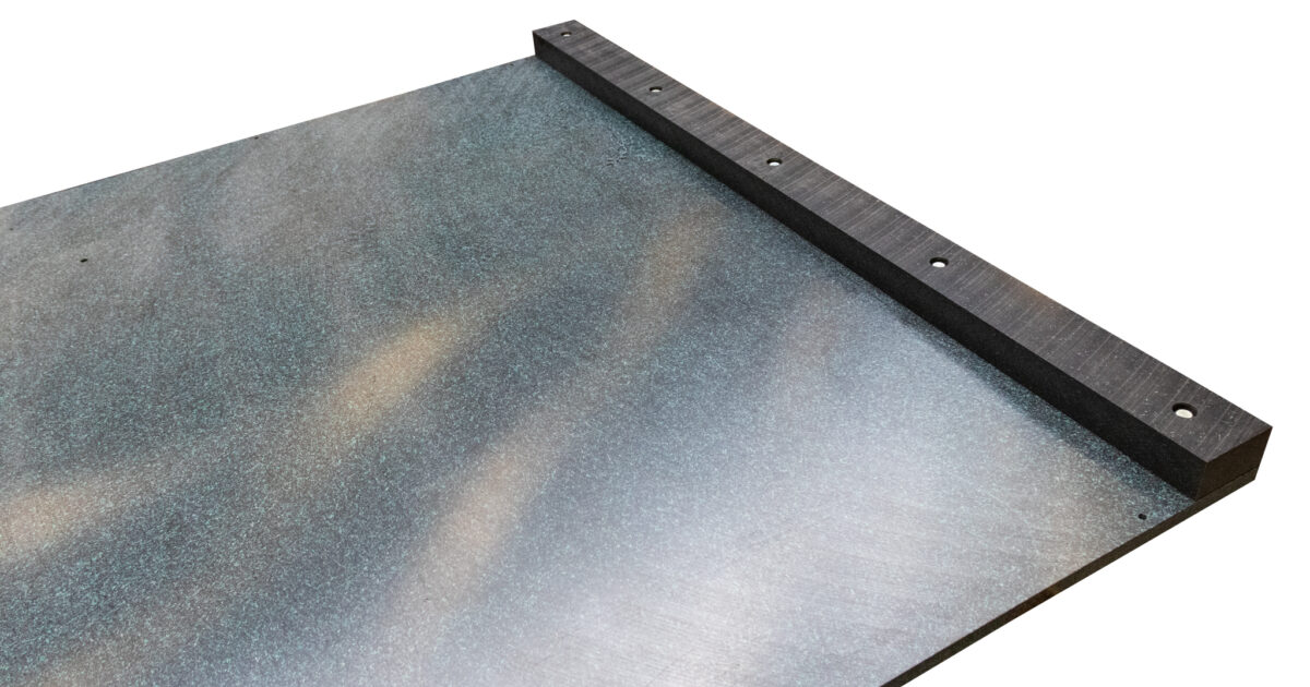 Container mat avec butée 6000x2450x30mm | Lodax